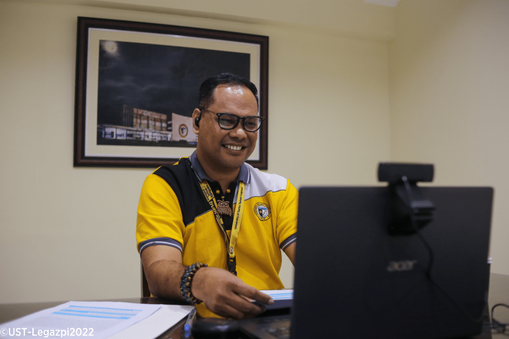 UST-LEGAZPI WINS OUTSTANDING PAPER AT SEAAIR 2022 - University of Santo ...